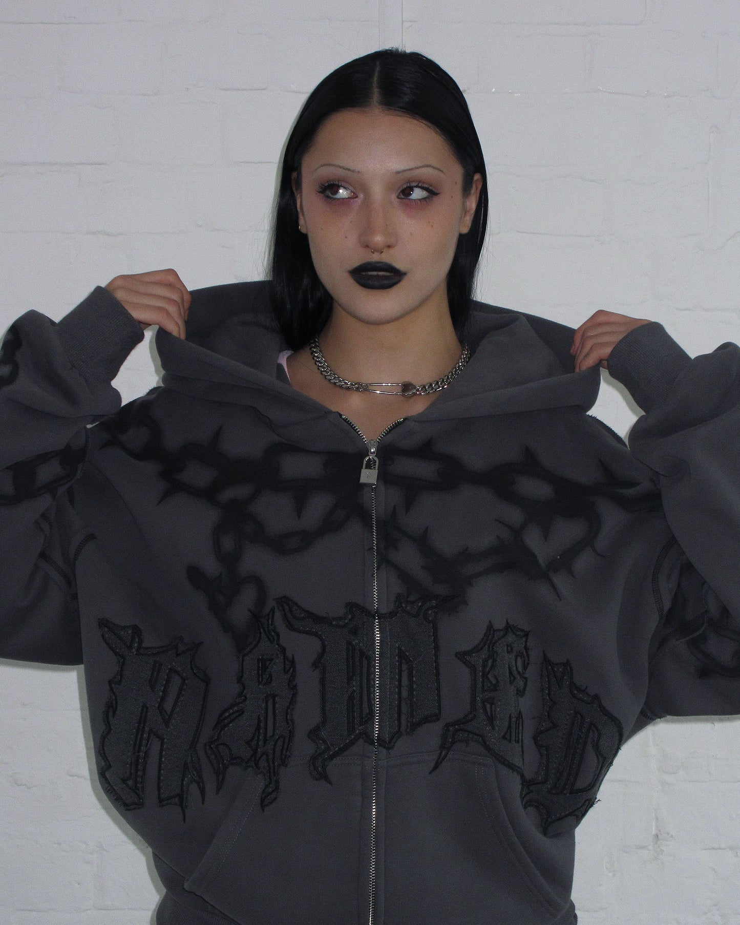 CHAINS ZIP HOODIE CAST IRON – NAMED COLLECTIVE®